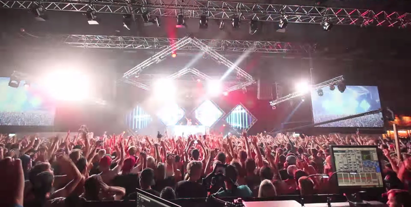 DreamHack Summer 2014 - Brennan Heart – HEJSAN.TV